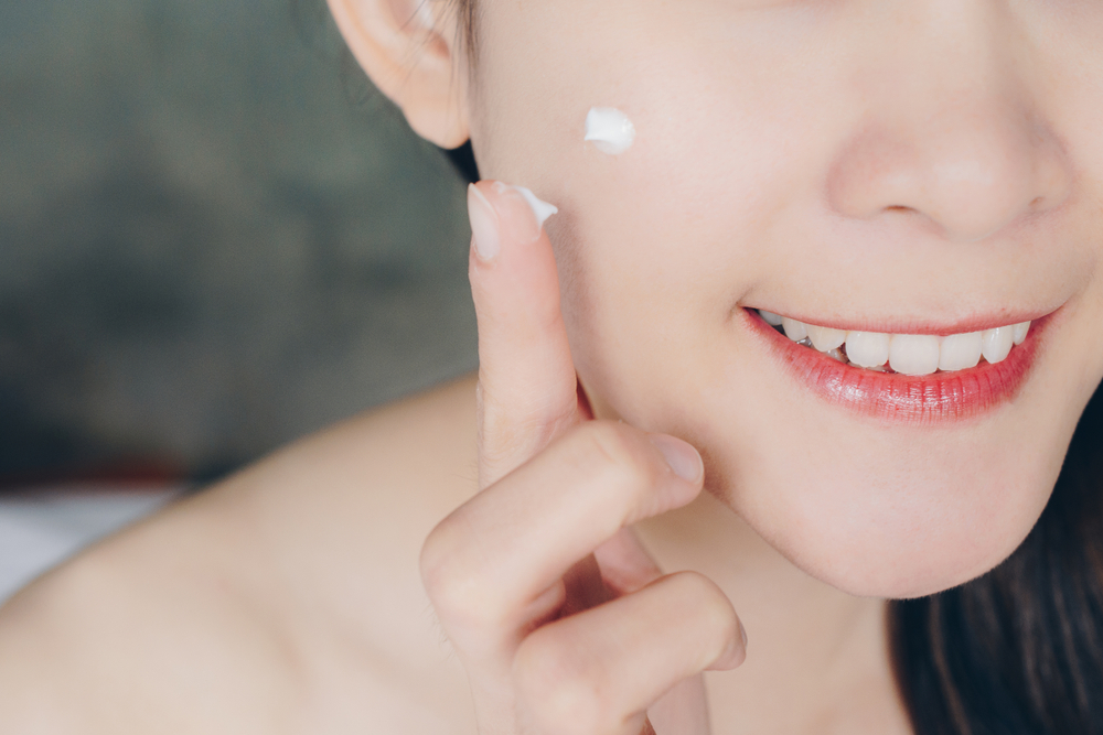 Hydrocortisone for Acne How It Works How to Use It Side Effects More